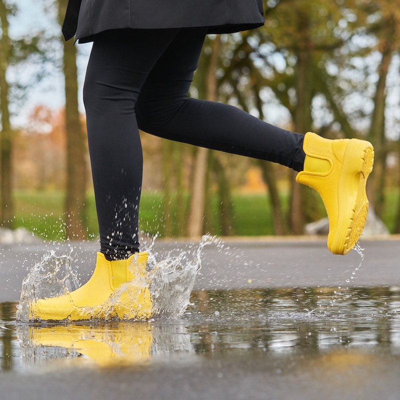 Index of /wholesale/FW22/dansko_model_images