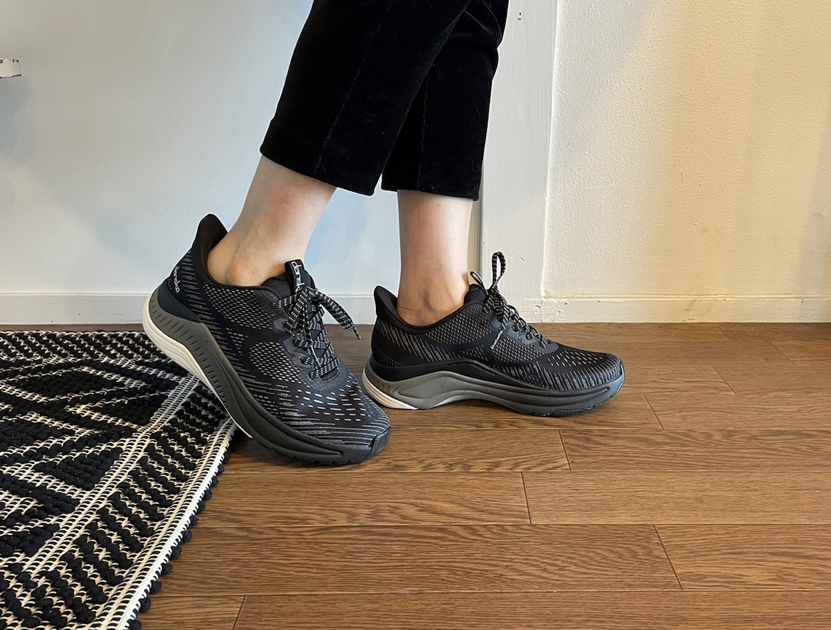 Index of /wholesale/FW23/dansko_model_images