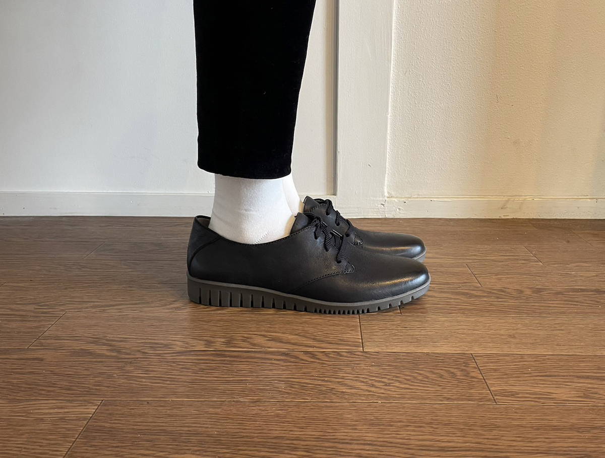 Index of /wholesale/FW23/dansko_model_images